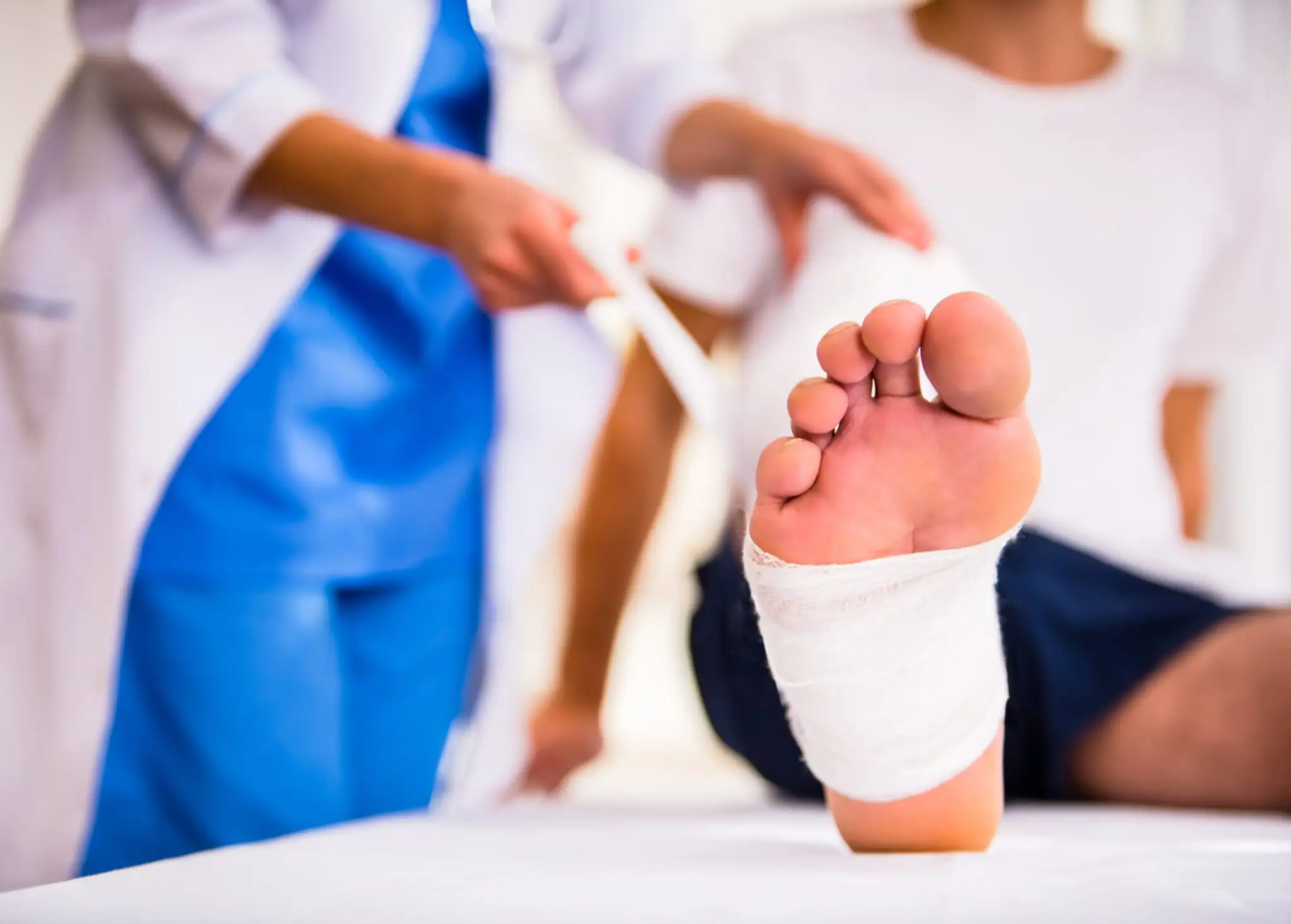 Foot cyst surgery : treatments and benefits | PiedRéseau